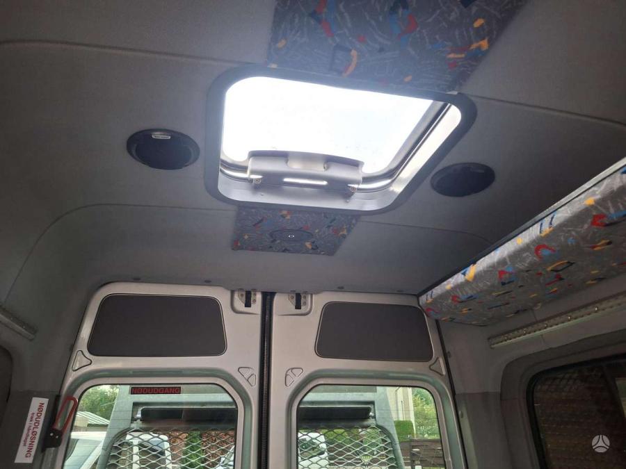Pelēks Mercedes-Benz Sprinter 2011 Jurbarkas, ar dzinēja tilpumu 2.20 L un nobraukumu 145 tūkst. km par 13500 €, foto 12 vietnē AUTOMOTO.COM.LV