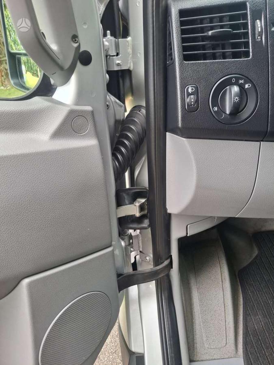 Pelēks Mercedes-Benz Sprinter 2011 Jurbarkas, ar dzinēja tilpumu 2.20 L un nobraukumu 145 tūkst. km par 13500 €, foto 26 vietnē AUTOMOTO.COM.LV