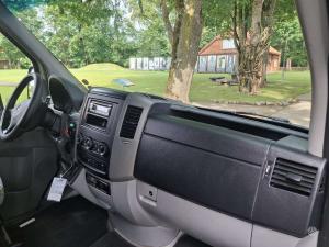 Pelēks Mercedes-Benz Sprinter 2011 Jurbarkas, ar dzinēja tilpumu 2.20 L un nobraukumu 145 tūkst. km par 13500 €, foto 35 vietnē AUTOMOTO.COM.LV