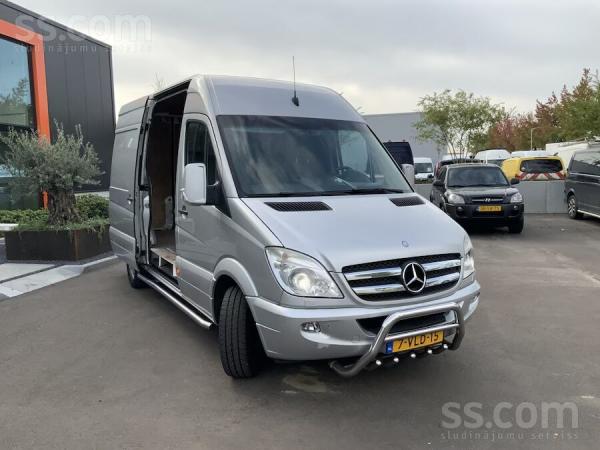 Grey Mercedes-Benz Sprinter 2011 in Riga, with an engine capacity of 3.00 L and mileage of 440 thousand km for 11950 €, photo 1 on AUTOMOTO.COM.LV