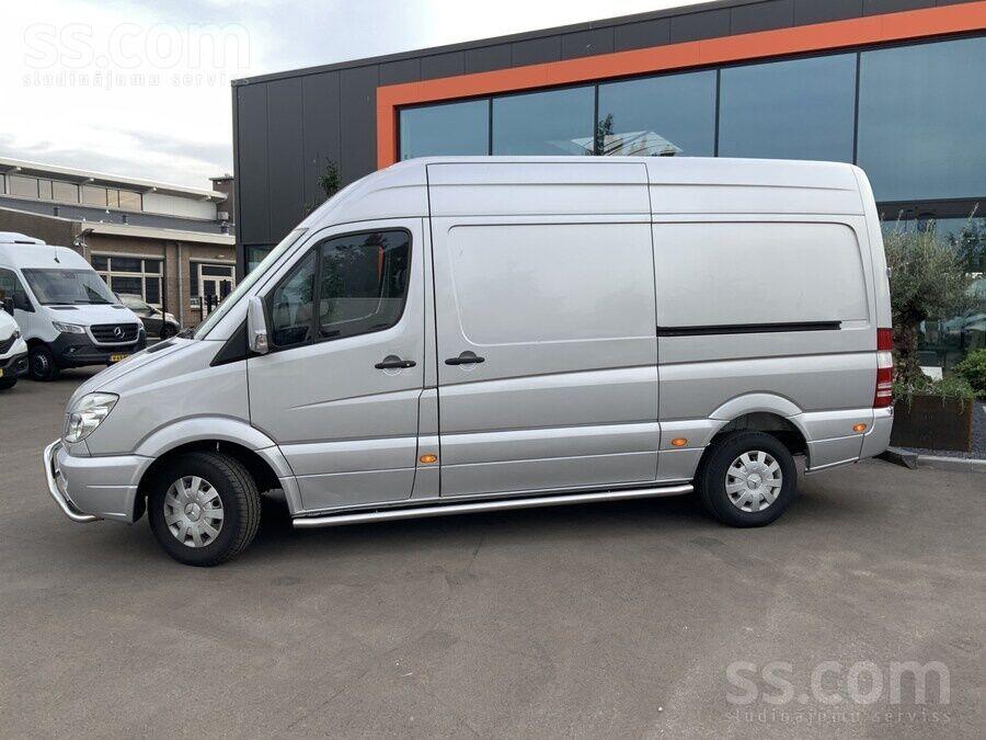 Grey Mercedes-Benz Sprinter 2011 in Riga, with an engine capacity of 3.00 L and mileage of 440 thousand km for 11950 €, photo 6 on AUTOMOTO.COM.LV