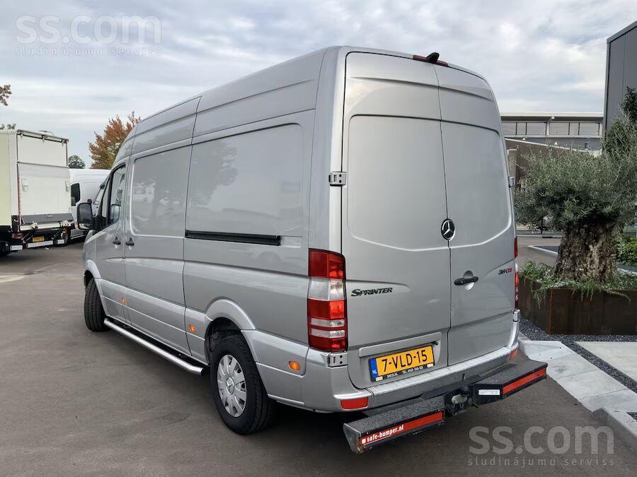Grey Mercedes-Benz Sprinter 2011 in Riga, with an engine capacity of 3.00 L and mileage of 440 thousand km for 11950 €, photo 7 on AUTOMOTO.COM.LV