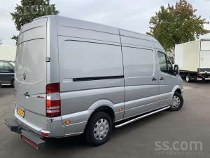Grey Mercedes-Benz Sprinter 2011 in Riga, with an engine capacity of 3.00 L and mileage of 440 thousand km for 11950 €, photo 8 on AUTOMOTO.COM.LV