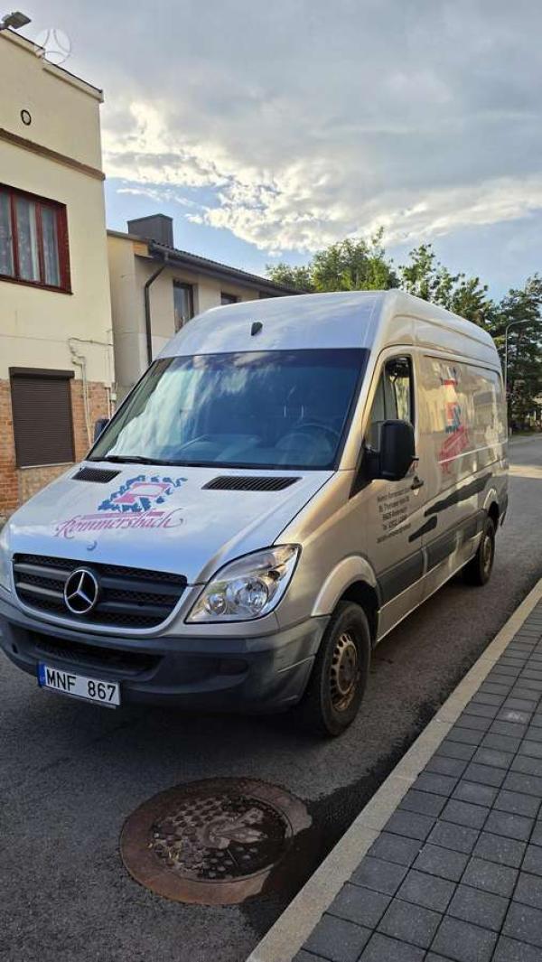 Pelēks Mercedes-Benz Sprinter 2012 Panevēža, ar dzinēja tilpumu 2.14 L un nobraukumu 284 tūkst. km par 5400 €, foto 1 vietnē AUTOMOTO.COM.LV
