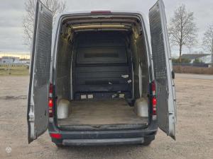 Grey Mercedes-Benz Sprinter 2013 in Taurage, with an engine capacity of 2.14 L and mileage of 364 thousand km for 5700 €, photo 7 on AUTOMOTO.COM.LV
