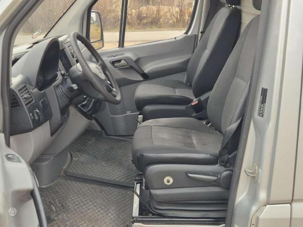 Grey Mercedes-Benz Sprinter 2013 in Taurage, with an engine capacity of 2.14 L and mileage of 364 thousand km for 5700 €, photo 10 on AUTOMOTO.COM.LV