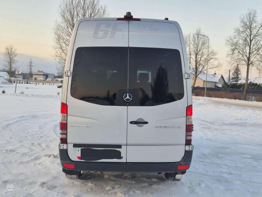 Pelēks Mercedes-Benz Sprinter 2015 Tauragė, ar dzinēja tilpumu 2.14 L un nobraukumu 320 tūkst. km par 8200 €, foto 6 vietnē AUTOMOTO.COM.LV