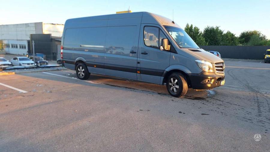 Pelēks Mercedes-Benz Sprinter 2016 Kauņa, ar dzinēja tilpumu 2.14 L un nobraukumu 448 tūkst. km par 9250 €, foto 7 vietnē AUTOMOTO.COM.LV