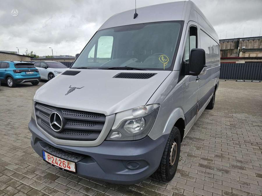 Pelēks Mercedes-Benz Sprinter 2017 Marijampole, ar dzinēja tilpumu 2.14 L un nobraukumu 247 tūkst. km par 12000 €, foto 1 vietnē AUTOMOTO.COM.LV