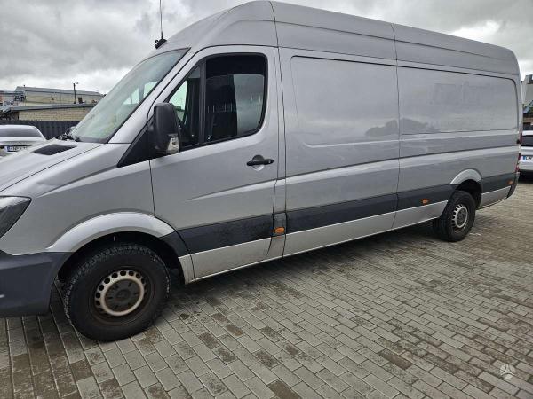 Pelēks Mercedes-Benz Sprinter 2017 Marijampole, ar dzinēja tilpumu 2.14 L un nobraukumu 247 tūkst. km par 12000 €, foto 2 vietnē AUTOMOTO.COM.LV
