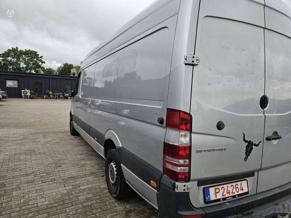 Pelēks Mercedes-Benz Sprinter 2017 Marijampole, ar dzinēja tilpumu 2.14 L un nobraukumu 247 tūkst. km par 12000 €, foto 4 vietnē AUTOMOTO.COM.LV