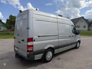 Grey Mercedes-Benz Sprinter 2017 in Skaudvile, with an engine capacity of 2.14 L and mileage of 658 thousand km for 7600 €, photo 9 on AUTOMOTO.COM.LV