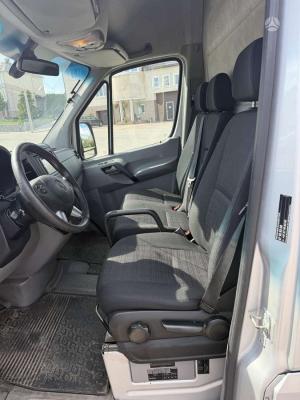 Grey Mercedes-Benz Sprinter 2017 in Skaudvile, with an engine capacity of 2.14 L and mileage of 658 thousand km for 7600 €, photo 15 on AUTOMOTO.COM.LV