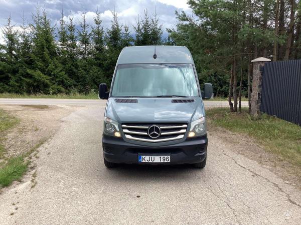 Pelēks Mercedes-Benz Sprinter 2018 Utena, ar dzinēja tilpumu 2.99 L un nobraukumu 800 tūkst. km par 11495 €, foto 2 vietnē AUTOMOTO.COM.LV