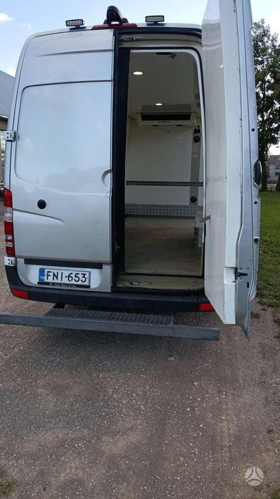 Pelēks Mercedes-Benz Sprinter 2018 Radviliškis, ar dzinēja tilpumu 2.14 L un nobraukumu 376 tūkst. km par 13200 €, foto 12 vietnē AUTOMOTO.COM.LV