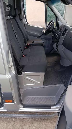 Pelēks Mercedes-Benz Sprinter 2018 Radviliškis, ar dzinēja tilpumu 2.14 L un nobraukumu 376 tūkst. km par 13200 €, foto 24 vietnē AUTOMOTO.COM.LV