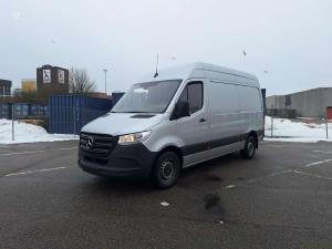 Pelēks Mercedes-Benz Sprinter 2019 Tauragė, ar dzinēja tilpumu 2.10 L un nobraukumu 290 tūkst. km par 11800 €, foto  vietnē AUTOMOTO.COM.LV