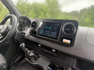 Grey Mercedes-Benz Sprinter 2019 in Silute, with an engine capacity of 2.14 L and mileage of 218 thousand km for 13800 €, photo 8 on AUTOMOTO.COM.LV