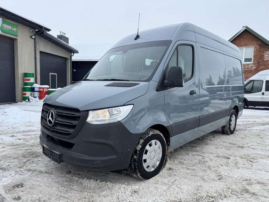 Pelēks Mercedes-Benz Sprinter 2020 Marijampole, ar dzinēja tilpumu 2.14 L un nobraukumu 114 tūkst. km par 22385 €, foto 1 vietnē AUTOMOTO.COM.LV