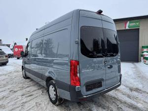Pelēks Mercedes-Benz Sprinter 2020 Marijampole, ar dzinēja tilpumu 2.14 L un nobraukumu 114 tūkst. km par 22385 €, foto 3 vietnē AUTOMOTO.COM.LV