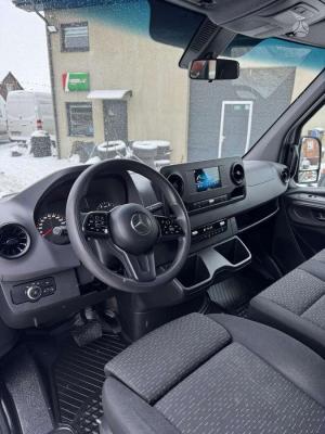 Pelēks Mercedes-Benz Sprinter 2020 Marijampole, ar dzinēja tilpumu 2.14 L un nobraukumu 114 tūkst. km par 22385 €, foto 9 vietnē AUTOMOTO.COM.LV
