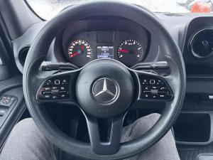 Pelēks Mercedes-Benz Sprinter 2020 Marijampole, ar dzinēja tilpumu 2.14 L un nobraukumu 114 tūkst. km par 22385 €, foto 16 vietnē AUTOMOTO.COM.LV