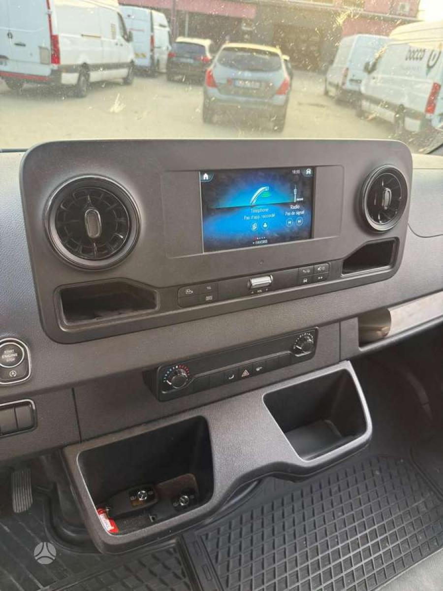 Pelēks Mercedes-Benz Sprinter 2020 Kauņa, ar dzinēja tilpumu 2.20 L un nobraukumu 321 tūkst. km par 11600 €, foto 5 vietnē AUTOMOTO.COM.LV