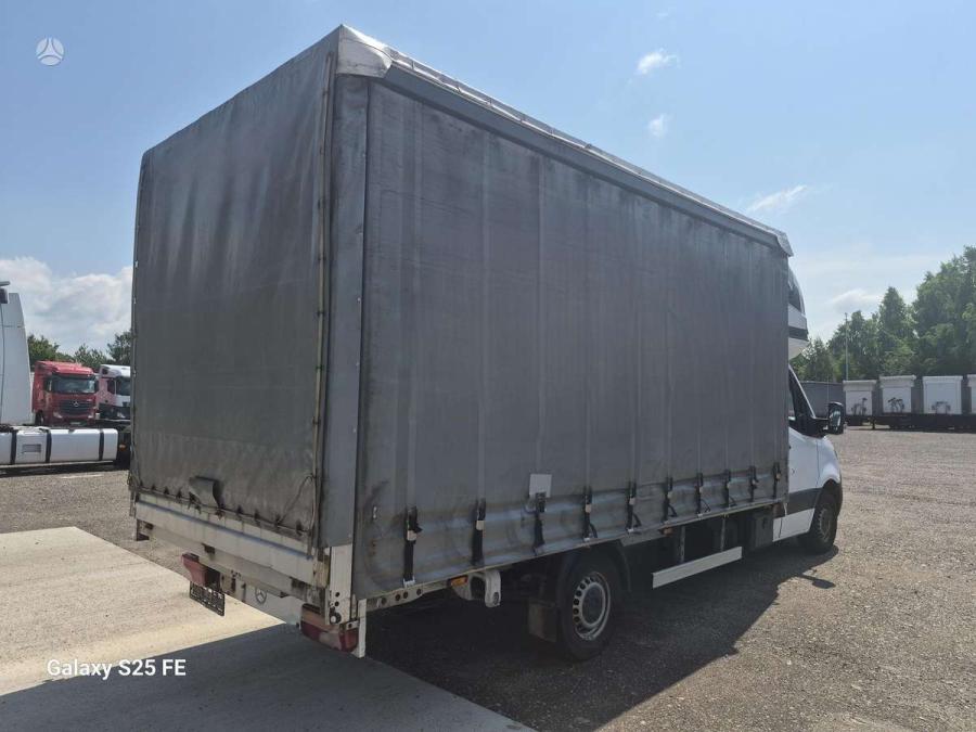 Grey Mercedes-Benz Sprinter 2020 in Vilnius, with an engine capacity of 2.14 L and mileage of 1 thousand km for 15609 €, photo 5 on AUTOMOTO.COM.LV