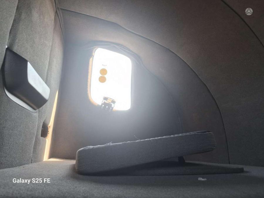 Grey Mercedes-Benz Sprinter 2020 in Vilnius, with an engine capacity of 2.14 L and mileage of 1 thousand km for 15609 €, photo 9 on AUTOMOTO.COM.LV
