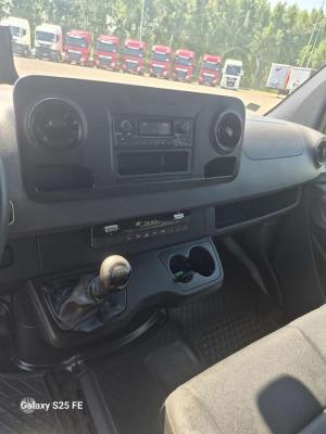 Grey Mercedes-Benz Sprinter 2020 in Vilnius, with an engine capacity of 2.14 L and mileage of 1 thousand km for 15609 €, photo 12 on AUTOMOTO.COM.LV