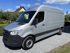Grey Mercedes-Benz Sprinter 2022 in Kaunas, with an engine capacity of 0.00 L and mileage of 27 thousand km for 16500 €, photo 7 on AUTOMOTO.COM.LV