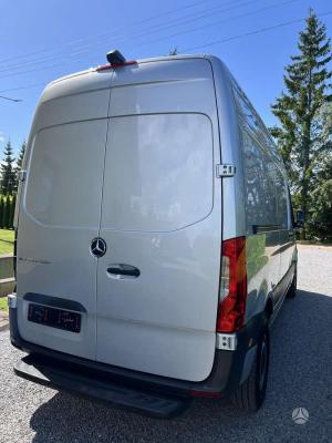 Grey Mercedes-Benz Sprinter 2022 in Kaunas, with an engine capacity of 0.00 L and mileage of 27 thousand km for 16500 €, photo 12 on AUTOMOTO.COM.LV