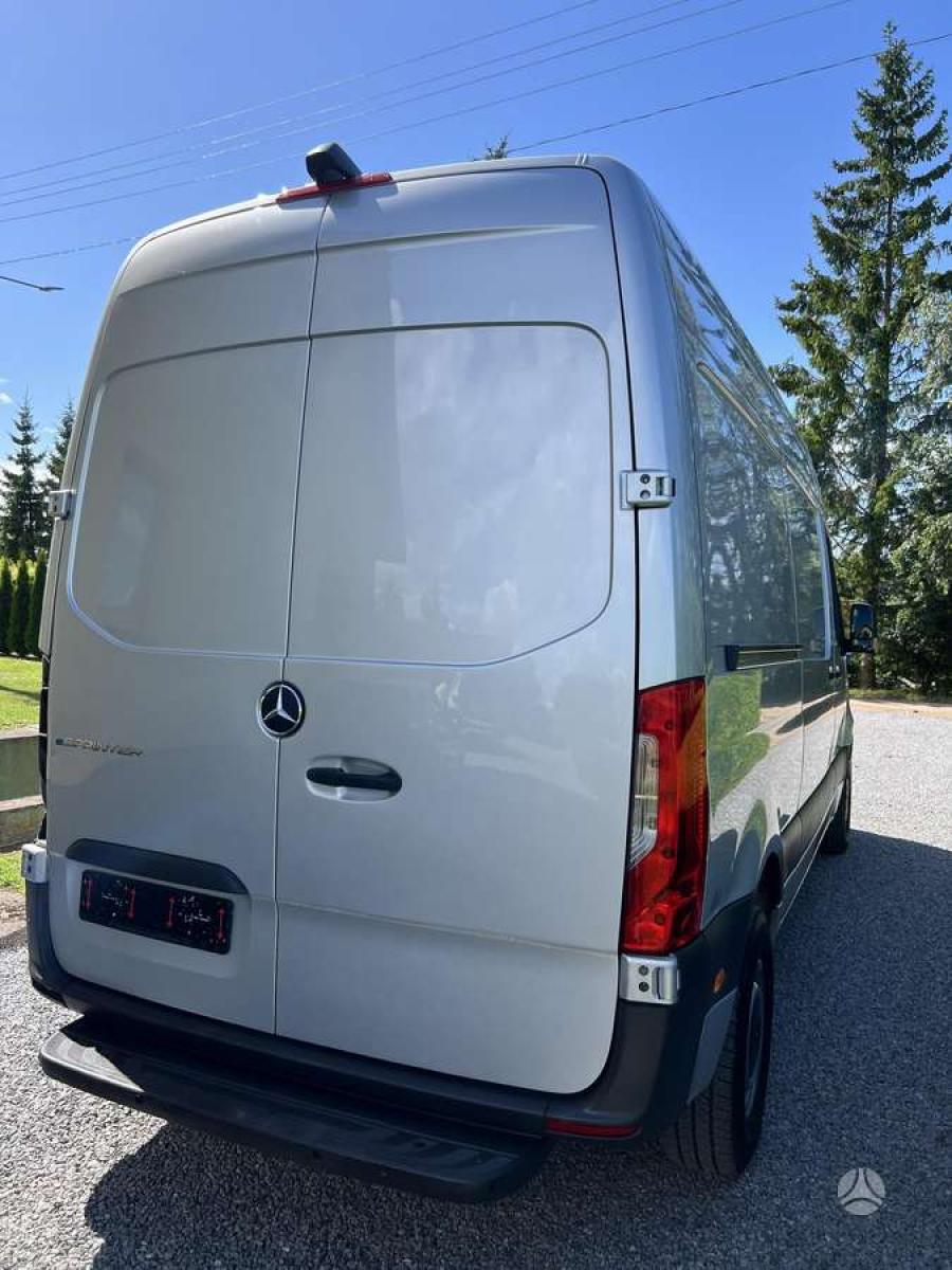 Grey Mercedes-Benz Sprinter 2022 in Kaunas, with an engine capacity of 0.00 L and mileage of 27 thousand km for 16500 €, photo 12 on AUTOMOTO.COM.LV