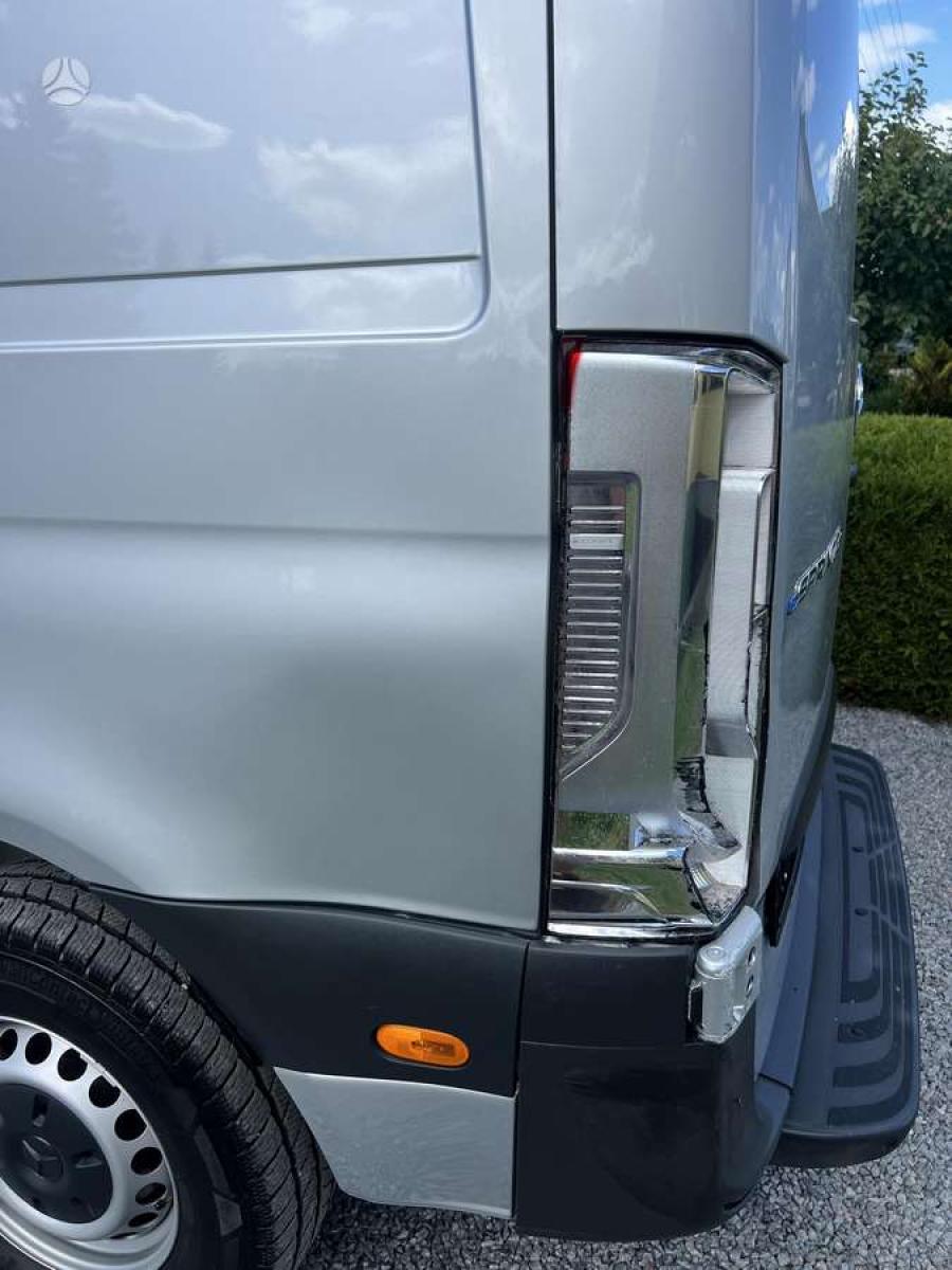 Grey Mercedes-Benz Sprinter 2022 in Kaunas, with an engine capacity of 0.00 L and mileage of 27 thousand km for 16500 €, photo 15 on AUTOMOTO.COM.LV