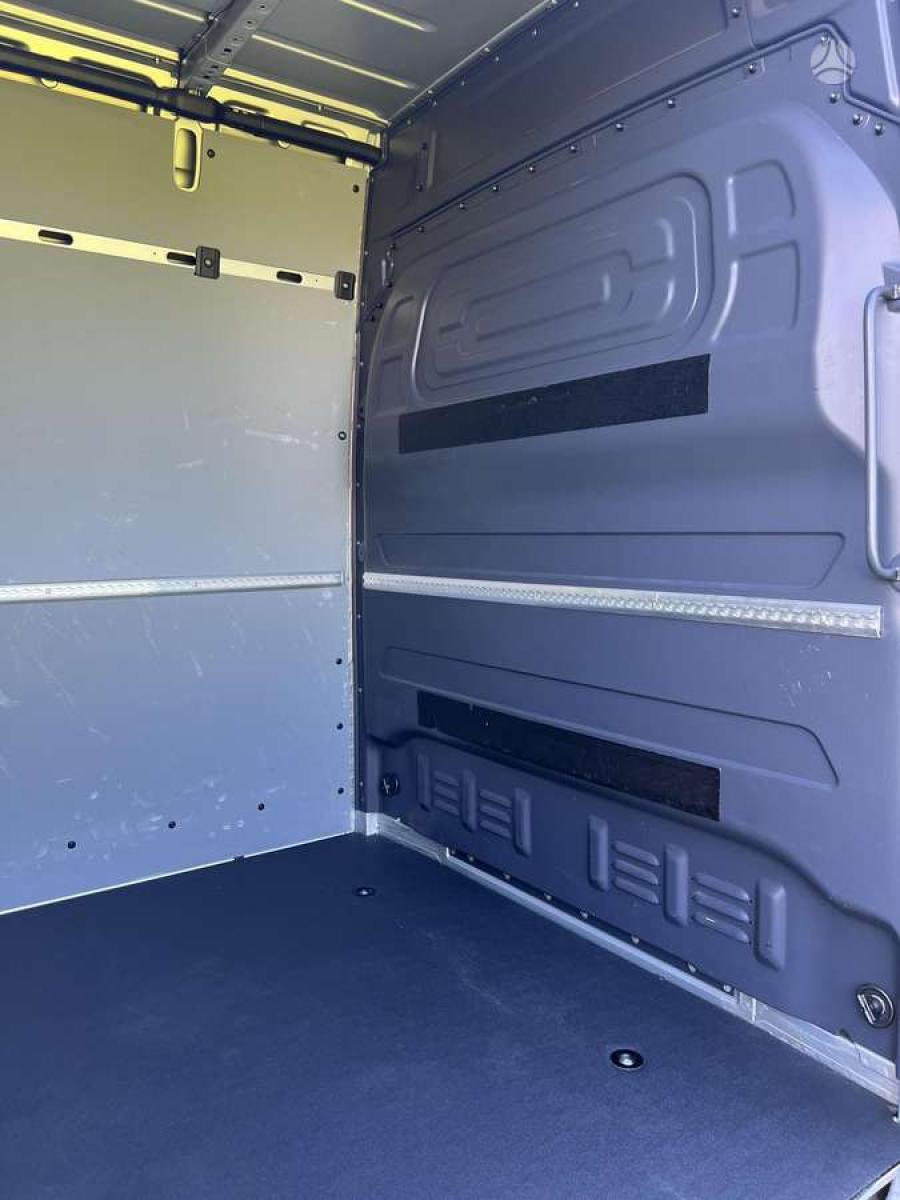 Grey Mercedes-Benz Sprinter 2022 in Kaunas, with an engine capacity of 0.00 L and mileage of 27 thousand km for 16500 €, photo 23 on AUTOMOTO.COM.LV