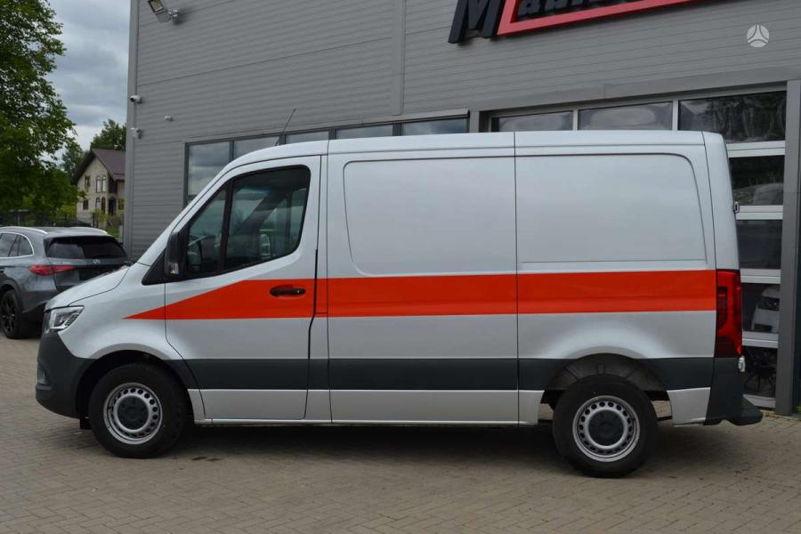 Grey Mercedes-Benz Sprinter 2022 in Vilnius, with an engine capacity of 1.95 L and mileage of 86 thousand km for 32000 €, photo 5 on AUTOMOTO.COM.LV