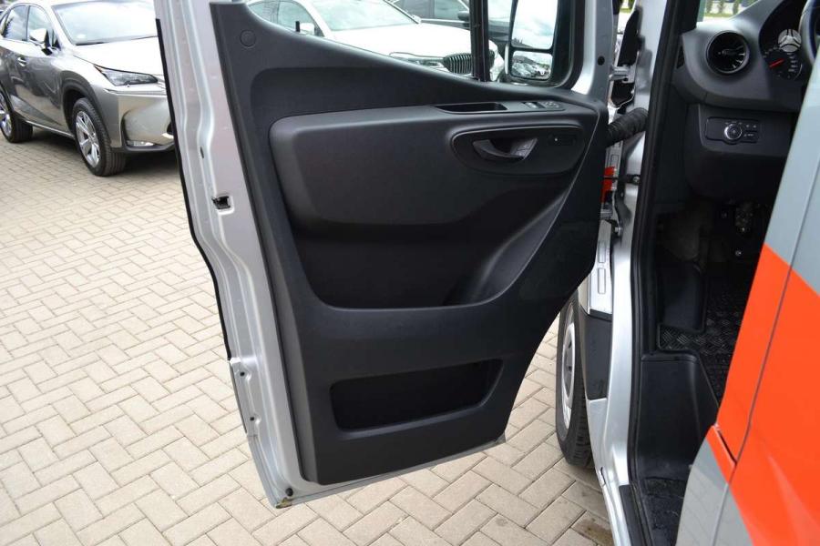 Grey Mercedes-Benz Sprinter 2022 in Vilnius, with an engine capacity of 1.95 L and mileage of 86 thousand km for 32000 €, photo 11 on AUTOMOTO.COM.LV