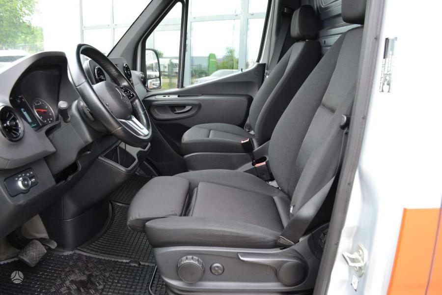 Grey Mercedes-Benz Sprinter 2022 in Vilnius, with an engine capacity of 1.95 L and mileage of 86 thousand km for 32000 €, photo 12 on AUTOMOTO.COM.LV