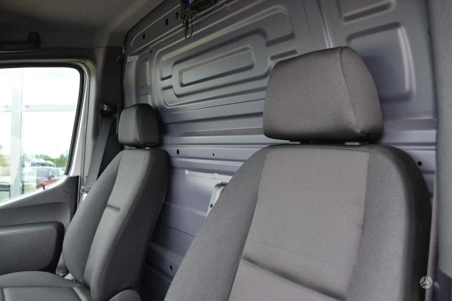 Grey Mercedes-Benz Sprinter 2022 in Vilnius, with an engine capacity of 1.95 L and mileage of 86 thousand km for 32000 €, photo 14 on AUTOMOTO.COM.LV