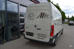 Pelēks Mercedes-Benz Sprinter 2022 Viļņa, ar dzinēja tilpumu 1.95 L un nobraukumu 75 tūkst. km par 23500 €, foto 9 vietnē AUTOMOTO.COM.LV