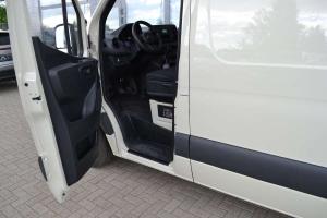 Pelēks Mercedes-Benz Sprinter 2022 Viļņa, ar dzinēja tilpumu 1.95 L un nobraukumu 75 tūkst. km par 23500 €, foto 10 vietnē AUTOMOTO.COM.LV