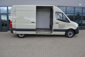 Pelēks Mercedes-Benz Sprinter 2022 Viļņa, ar dzinēja tilpumu 1.95 L un nobraukumu 75 tūkst. km par 23500 €, foto 28 vietnē AUTOMOTO.COM.LV
