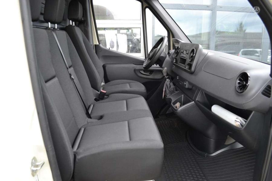 Pelēks Mercedes-Benz Sprinter 2022 Viļņa, ar dzinēja tilpumu 1.95 L un nobraukumu 75 tūkst. km par 23500 €, foto 30 vietnē AUTOMOTO.COM.LV