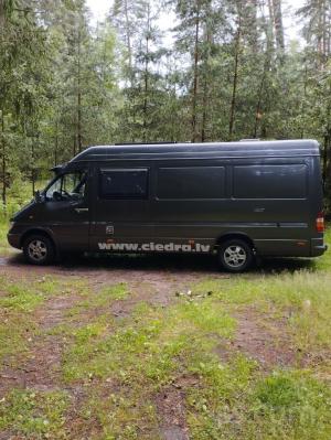Pelēks Mercedes-Benz Sprinter 2000 Rīga, ar dzinēja tilpumu 2.20 L un nobraukumu 490 tūkst. km par 3900 €, foto 3 vietnē AUTOMOTO.COM.LV