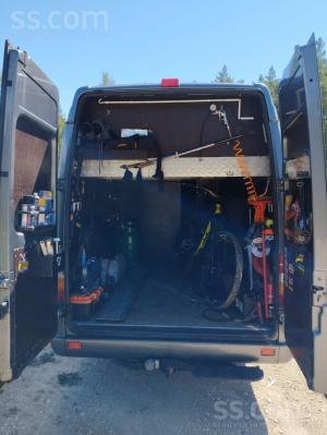 Pelēks Mercedes-Benz Sprinter 2000 Rīga, ar dzinēja tilpumu 2.20 L un nobraukumu 490 tūkst. km par 3900 €, foto 6 vietnē AUTOMOTO.COM.LV