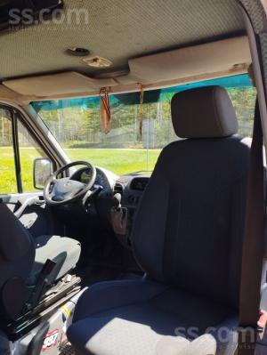 Pelēks Mercedes-Benz Sprinter 2000 Rīga, ar dzinēja tilpumu 2.20 L un nobraukumu 490 tūkst. km par 3900 €, foto 7 vietnē AUTOMOTO.COM.LV