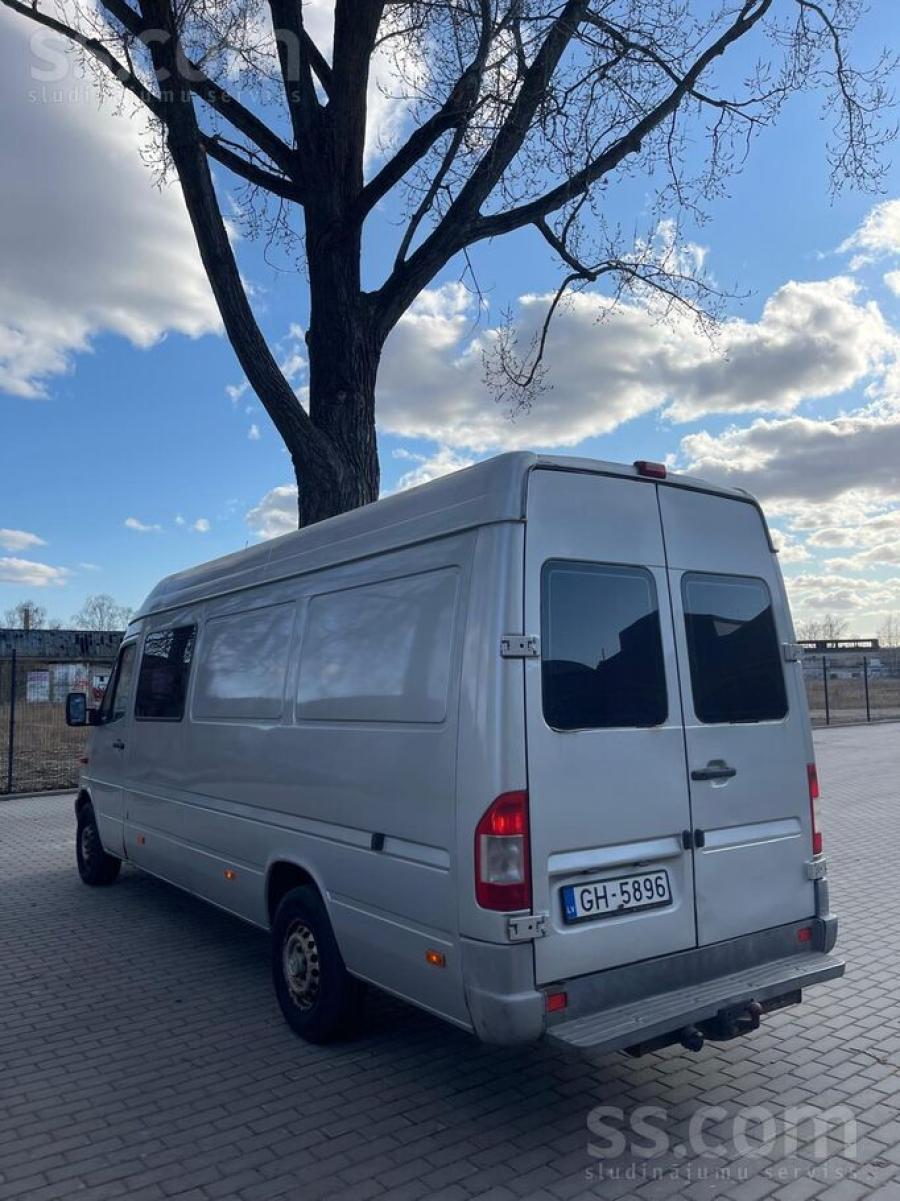 Grey Mercedes-Benz Sprinter 2005 in Riga, with an engine capacity of 2.20 L and mileage of 665 thousand km for 3900 €, photo 6 on AUTOMOTO.COM.LV