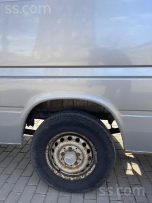Grey Mercedes-Benz Sprinter 2005 in Riga, with an engine capacity of 2.20 L and mileage of 665 thousand km for 3900 €, photo 7 on AUTOMOTO.COM.LV