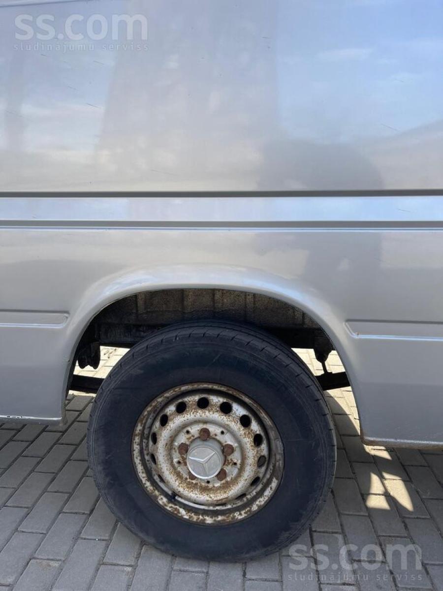 Grey Mercedes-Benz Sprinter 2005 in Riga, with an engine capacity of 2.20 L and mileage of 665 thousand km for 3900 €, photo 7 on AUTOMOTO.COM.LV