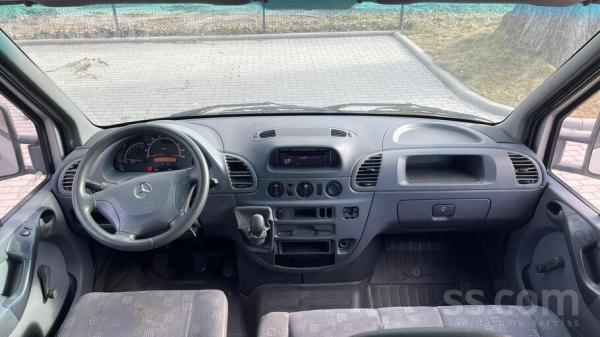 Pelēks Mercedes-Benz Sprinter 2005 Rīga, ar dzinēja tilpumu 2.20 L un nobraukumu 665 tūkst. km par 3900 €, foto 7 vietnē AUTOMOTO.COM.LV